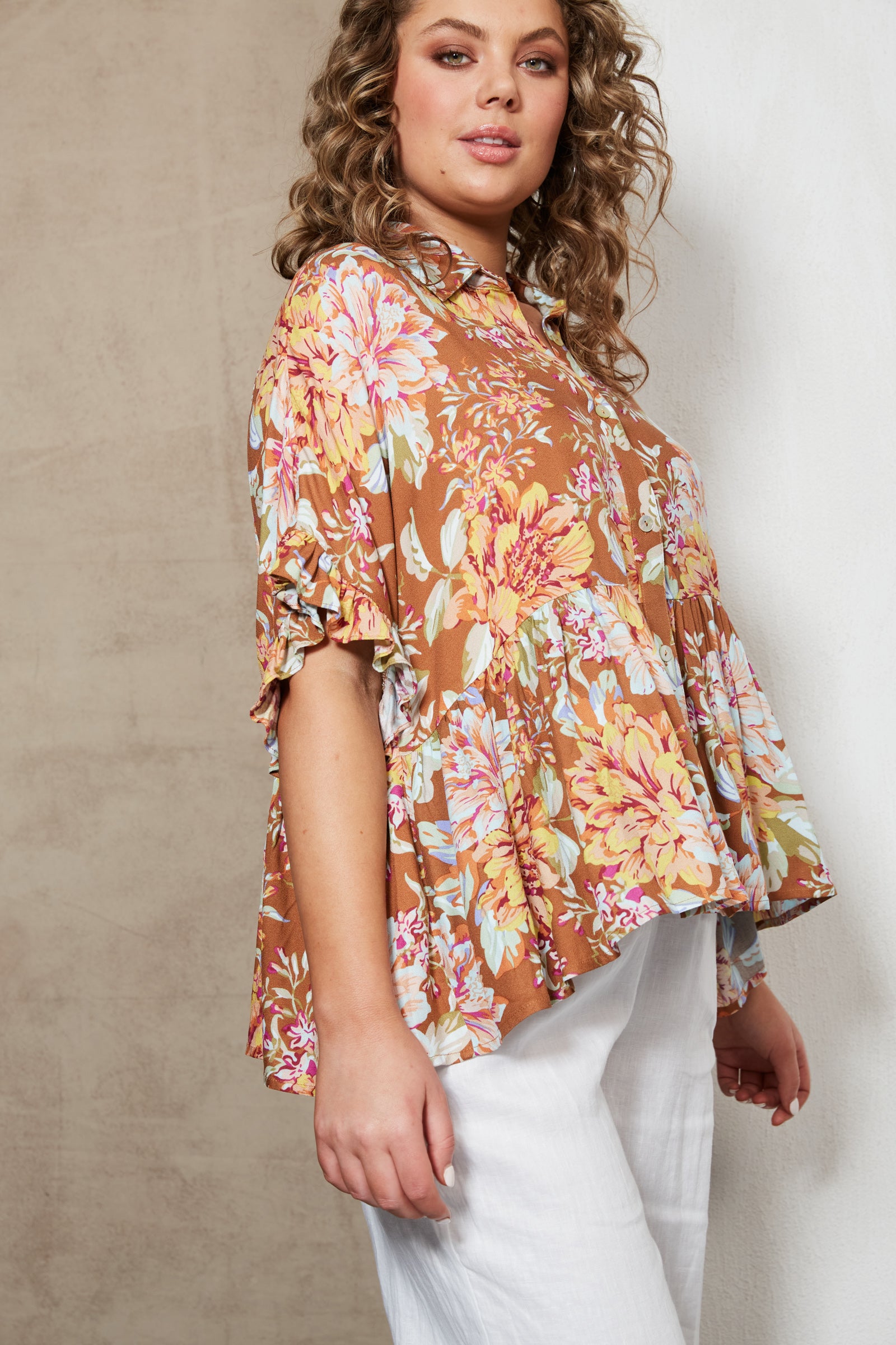 Alma Button Top - Clay Jardin – Elbury Court